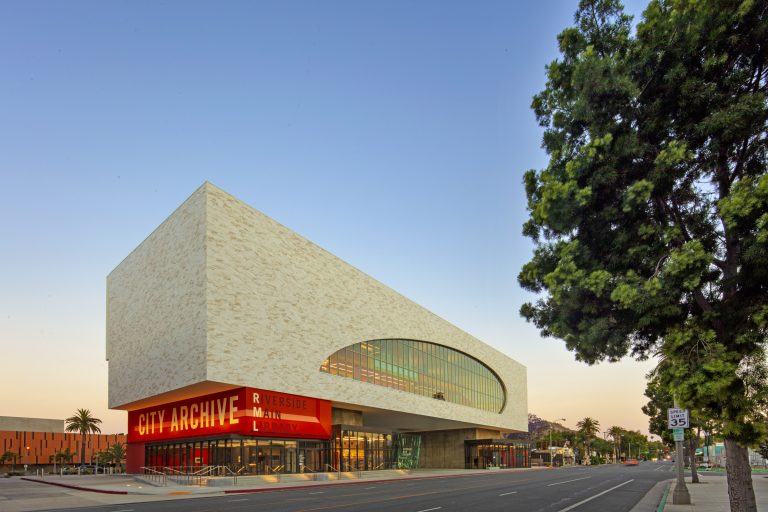 Riverside Main Library - Kawneer Projects